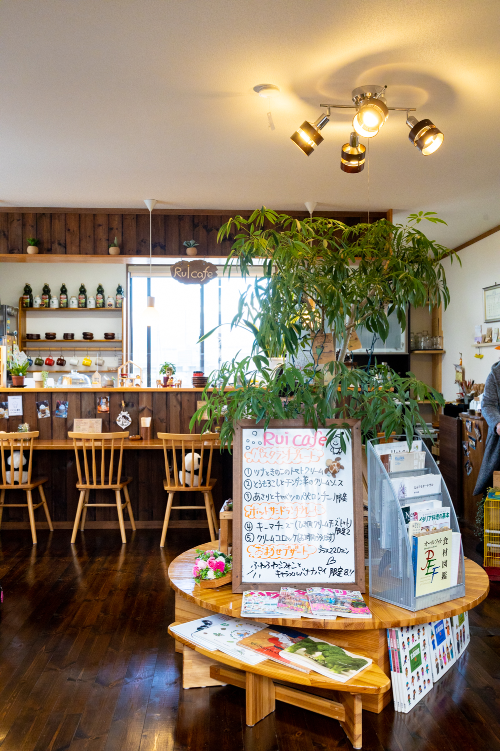 Rui cafe (ルイカフェ)のスノードームパフェ│長野を食べ歩き