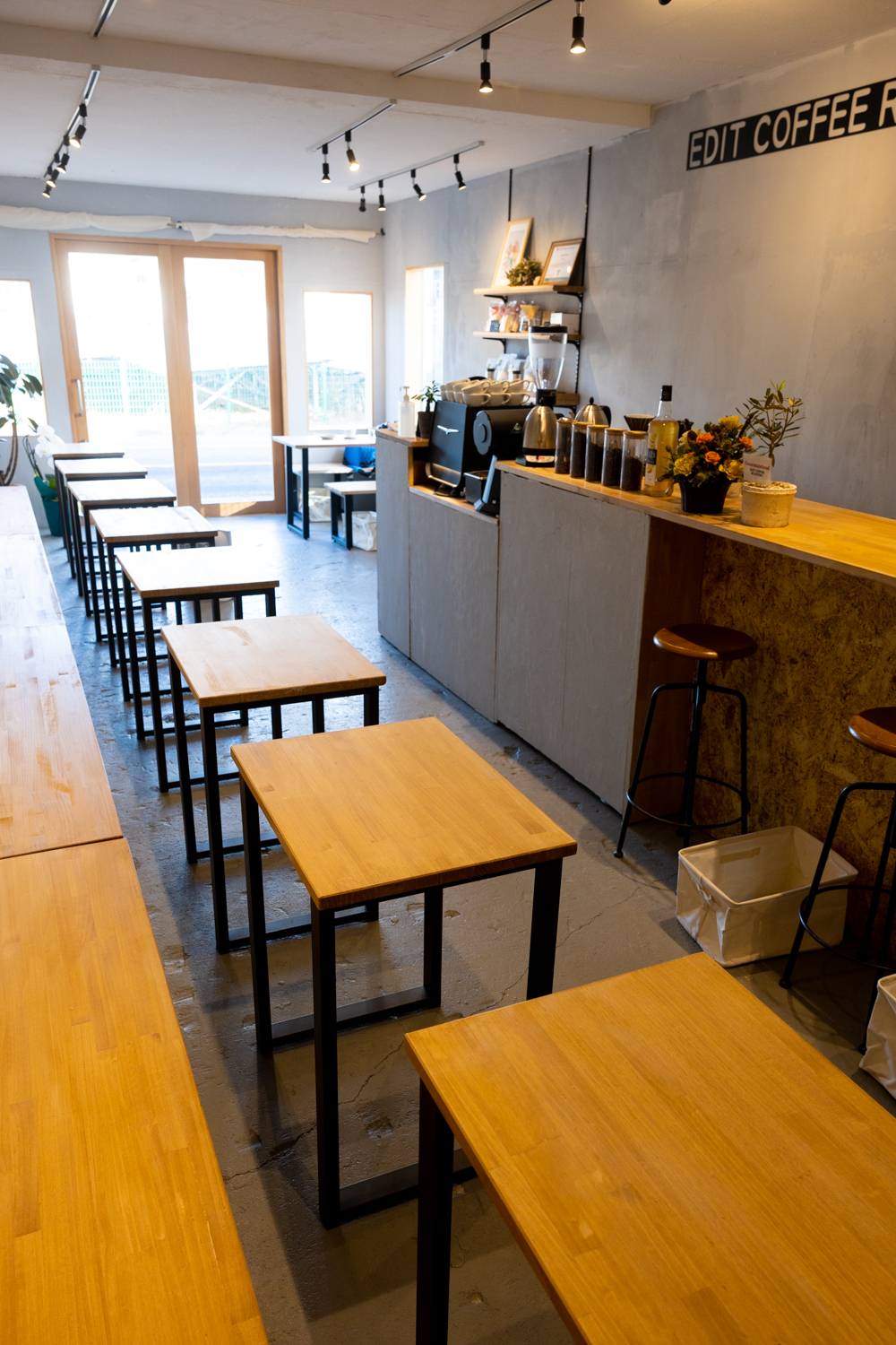 EDIT COFFEE ROASTERYでカフェラテを飲みながらコーヒープリンを食べてみた│長野を食べ歩き